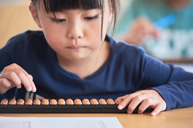 A Guide To Abacus Learning - Age Requirements | www.online-soroban.com